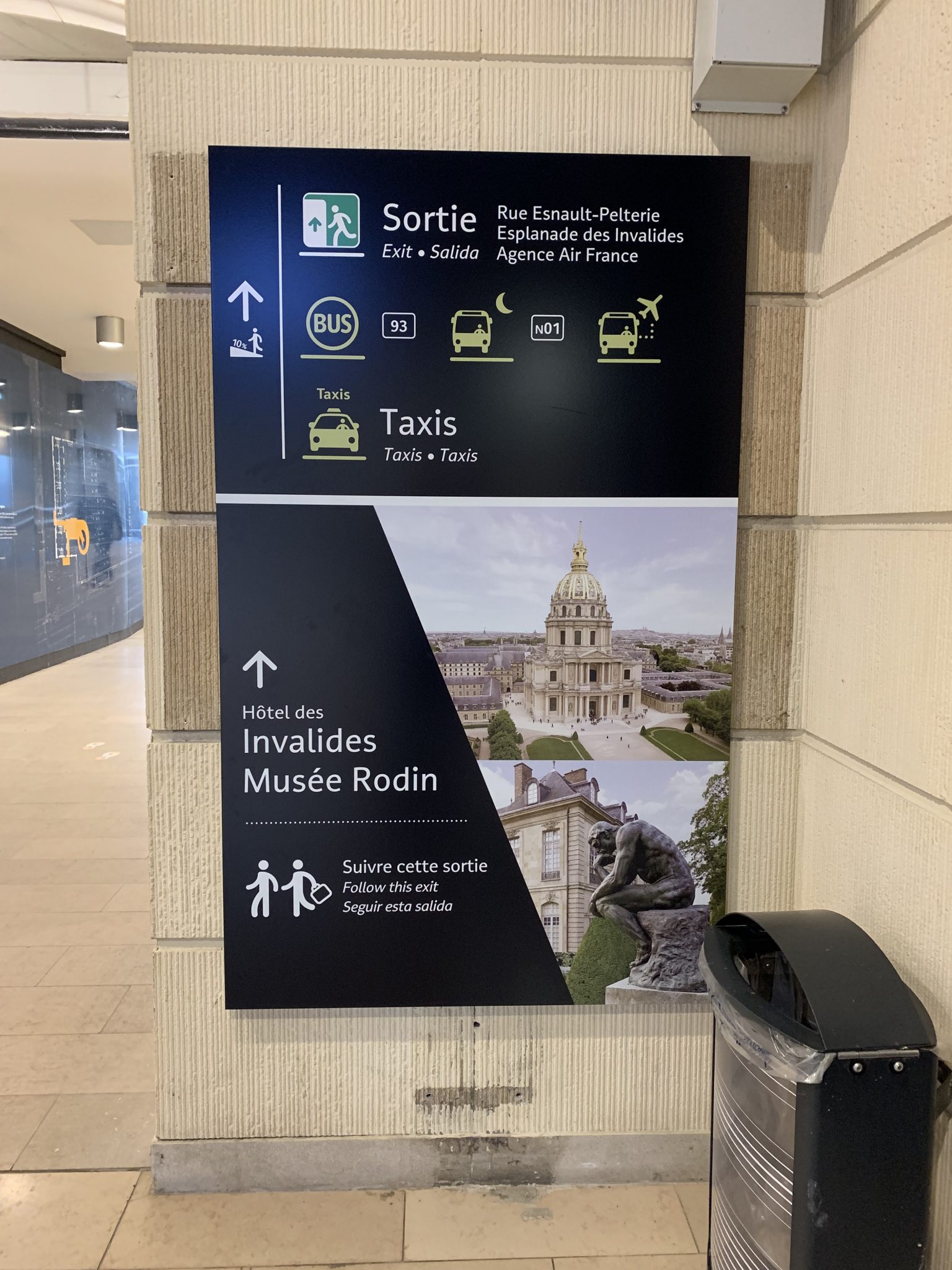 Gare des Invalides | Ouest Signalétique Services